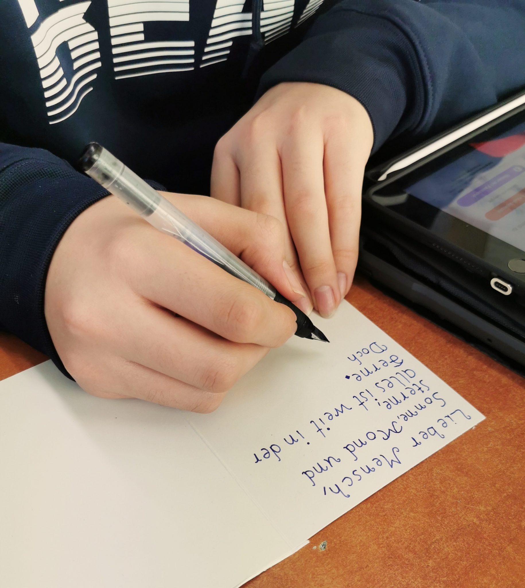 Klasse 9d versendet ganz viel „Post mit Herz“ – Märkisches Gymnasium ...